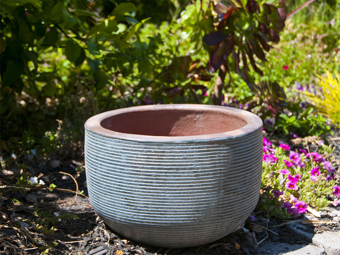 Egg Horizontal Ripples Planter - Set of 3 – PLANTATOREM